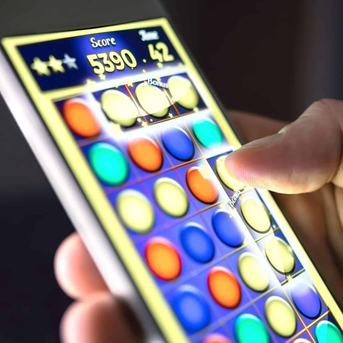 20+ Legit Apps To Win Real Money with Your Smartphone - This Mama Blogs