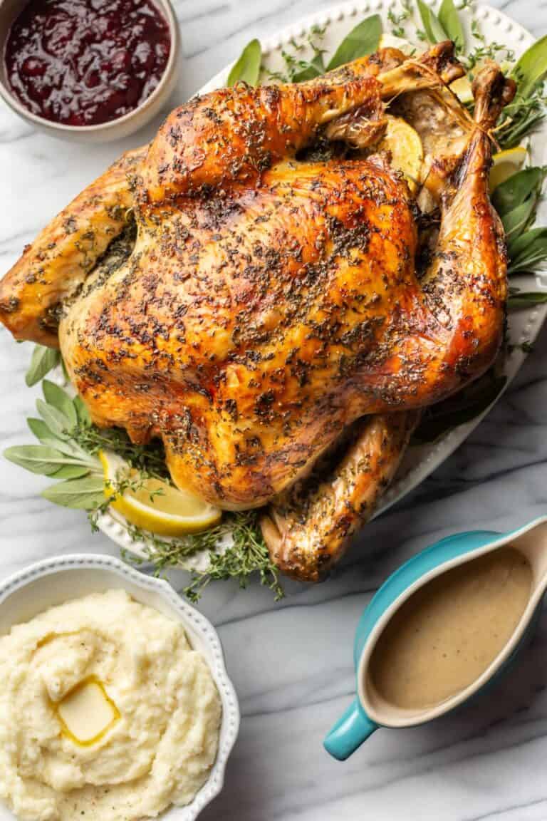 30+ Easy and Cheap Thanksgiving Meals You Can Make This Year - This ...